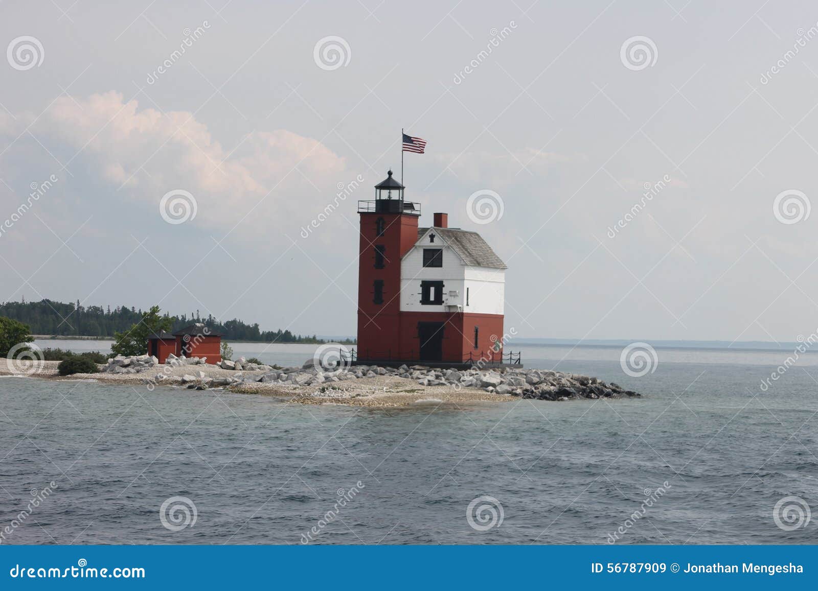 Round Island Lighthouse stock image. Image of huron, island - 56787909