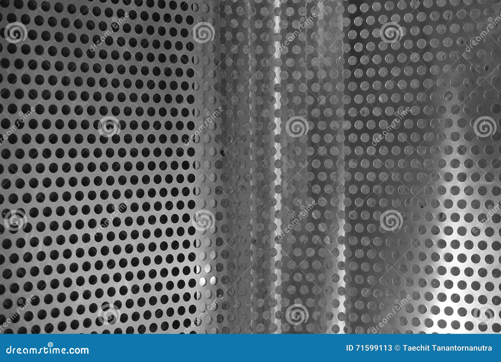 Round metal mesh stock image. Image of reticulation, grill - 71599113