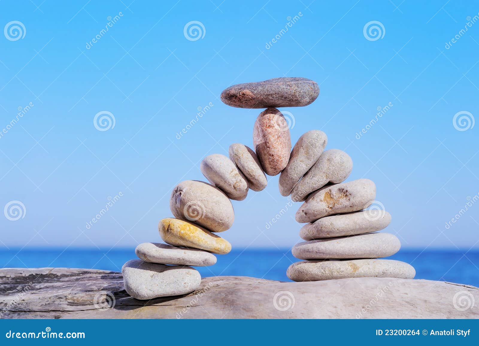 Bending Stone Mountain Ridges Flow Across Glacier National Park Stock ...