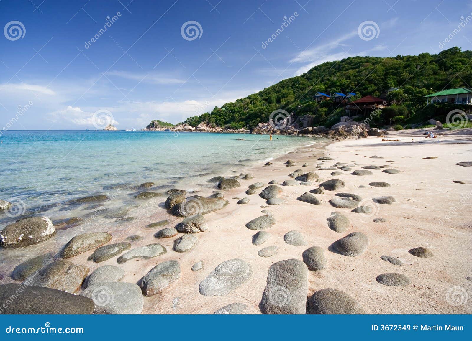 Round Rocks Beach stock image. Image of tropical, beautiful - 3672349