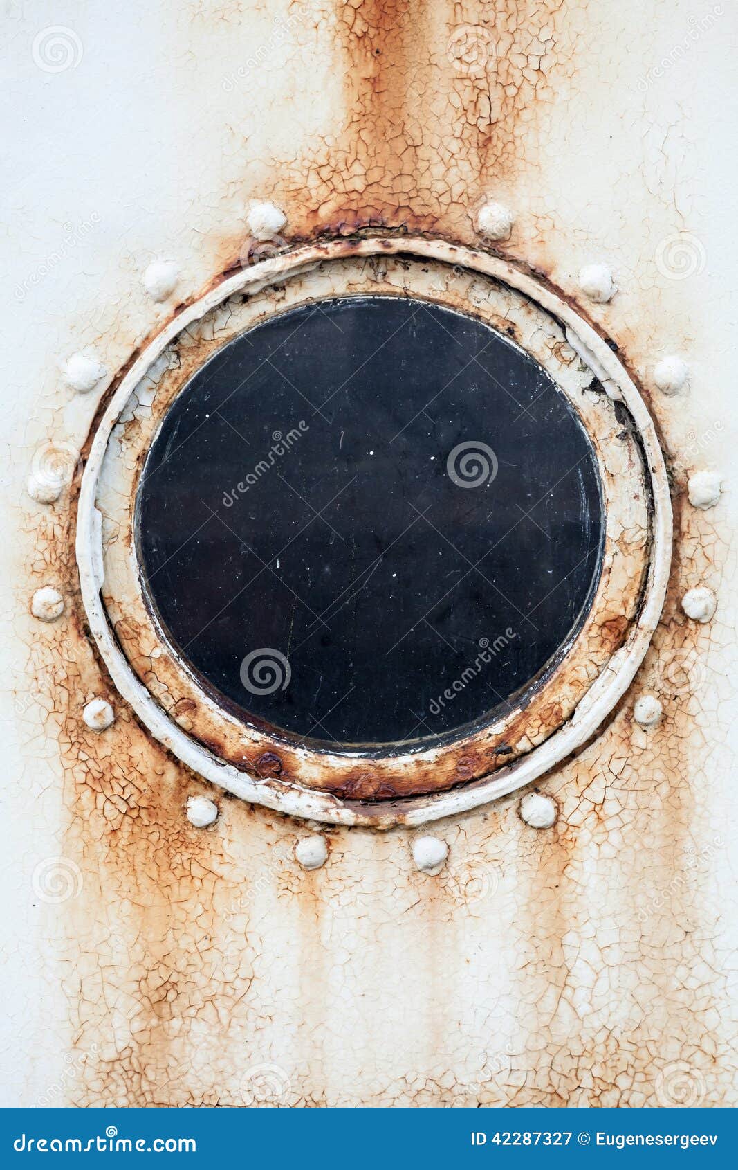 Round Rusted Porthole on Ship Wall Stock Image - Image of iron, grunge ...