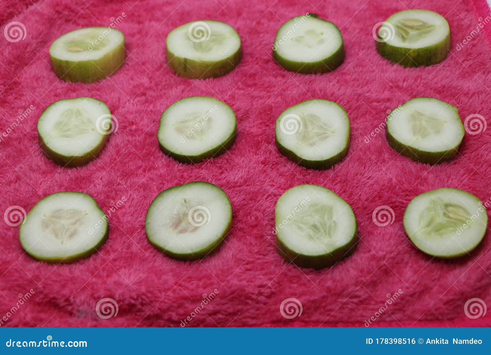 Round Shape Slice Cut Cucumber Stock Photo - Image of organic, food ...