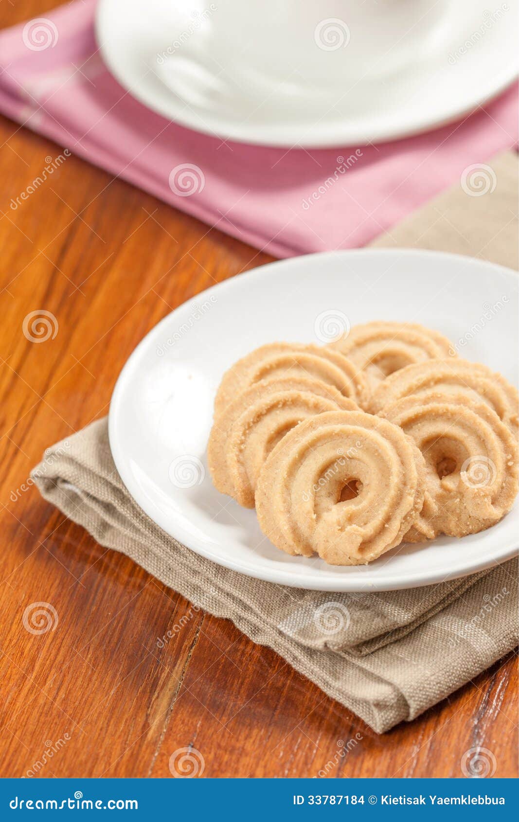 Round shaped cookie stock photo. Image of bake, bakery - 33787184