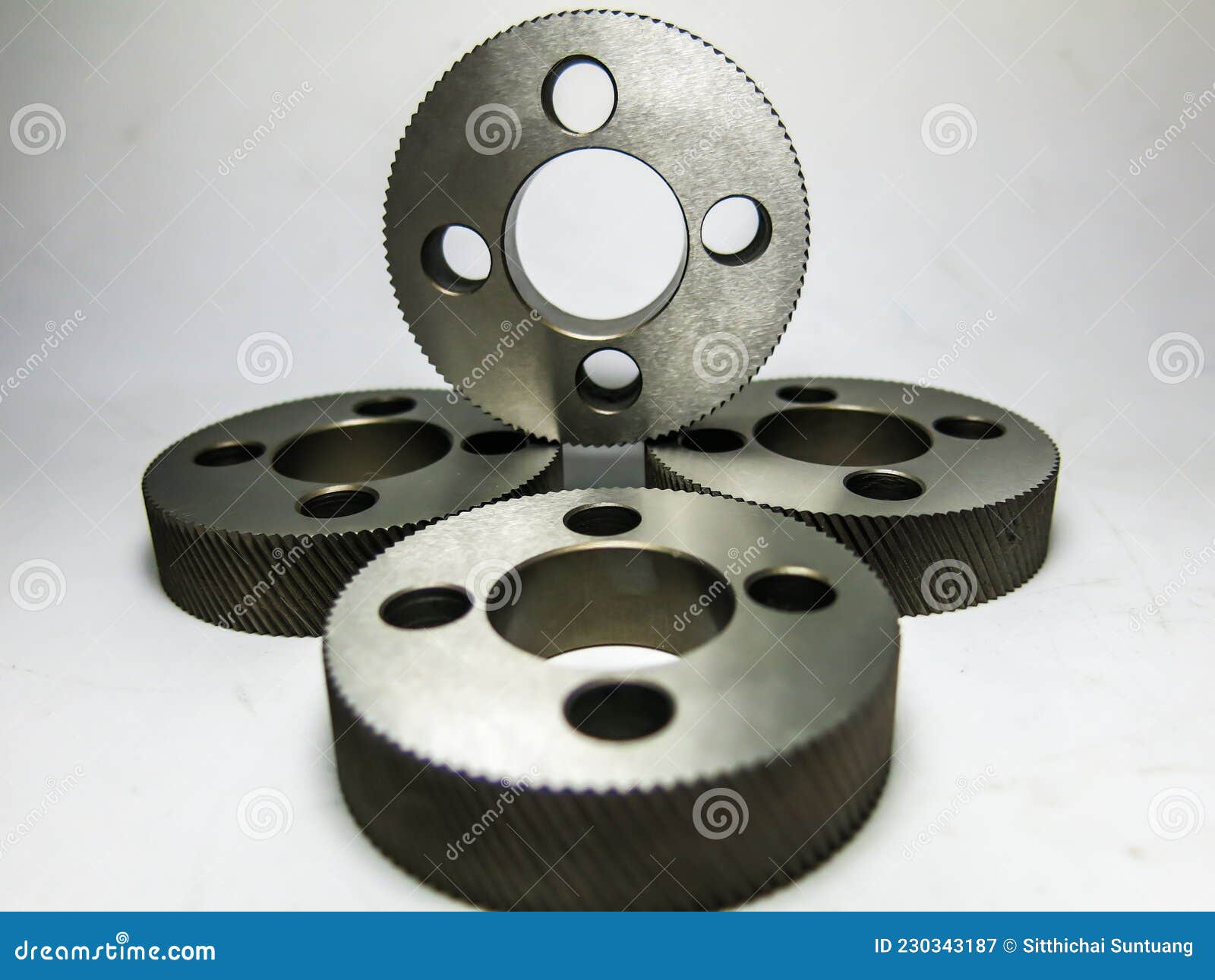 Round Steel Has A Gear Tooth After Undergoing A Mechanical ...