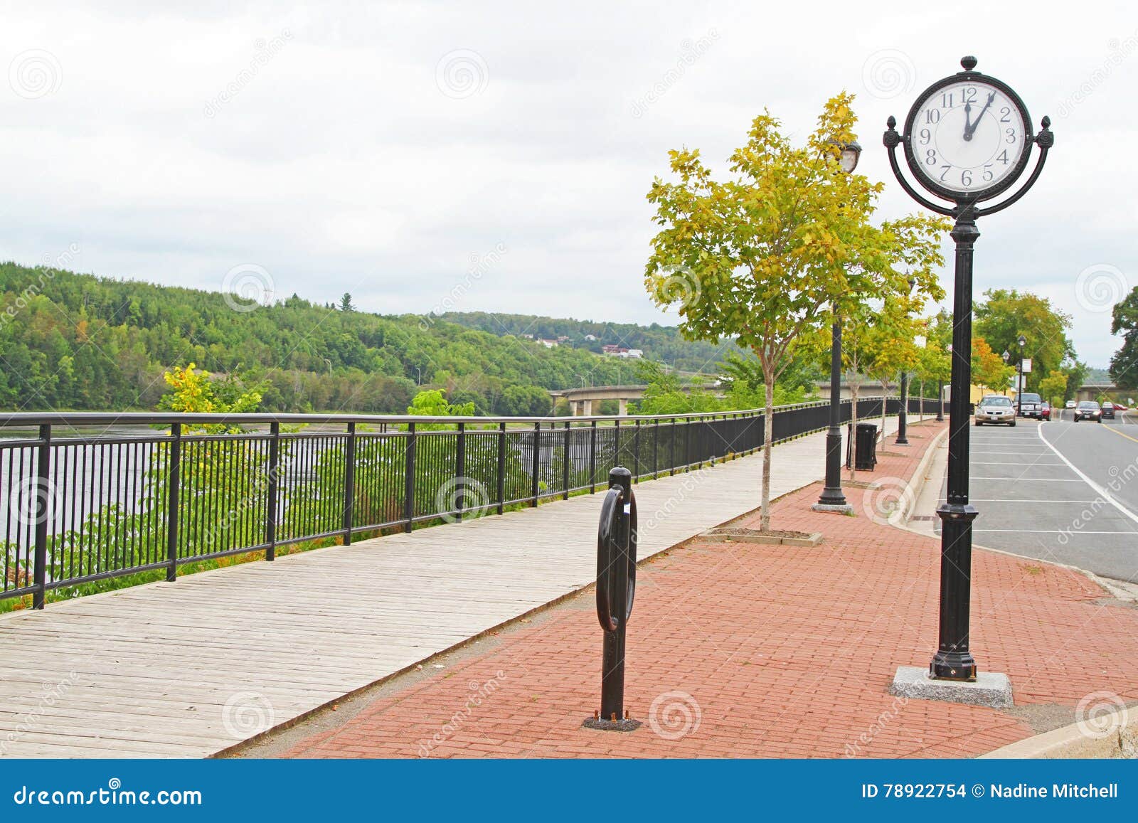 Round Street Signage Mockup On Old Classic Building Wall Background ...