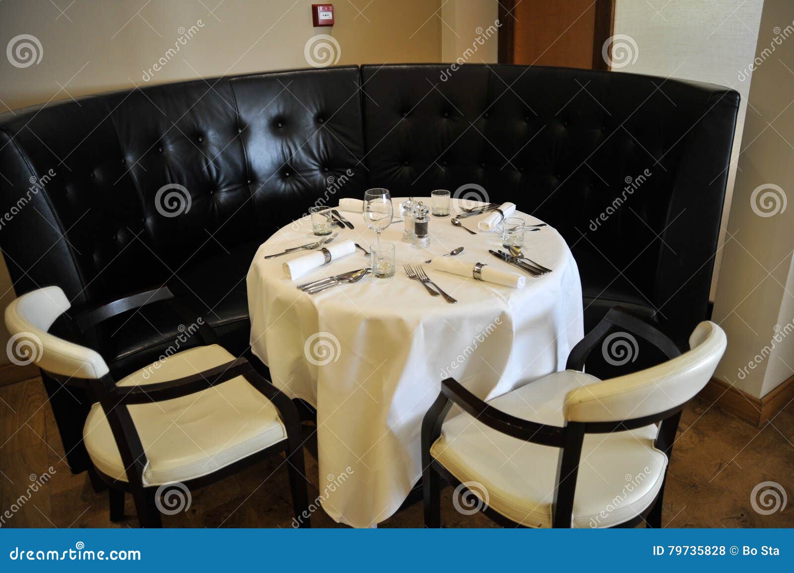 Round Table Arrangement in Restaurant Stock Photo - Image of glasses ...