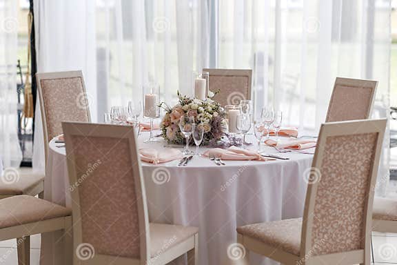 Round table setting stock image. Image of catering, indoor - 314979331