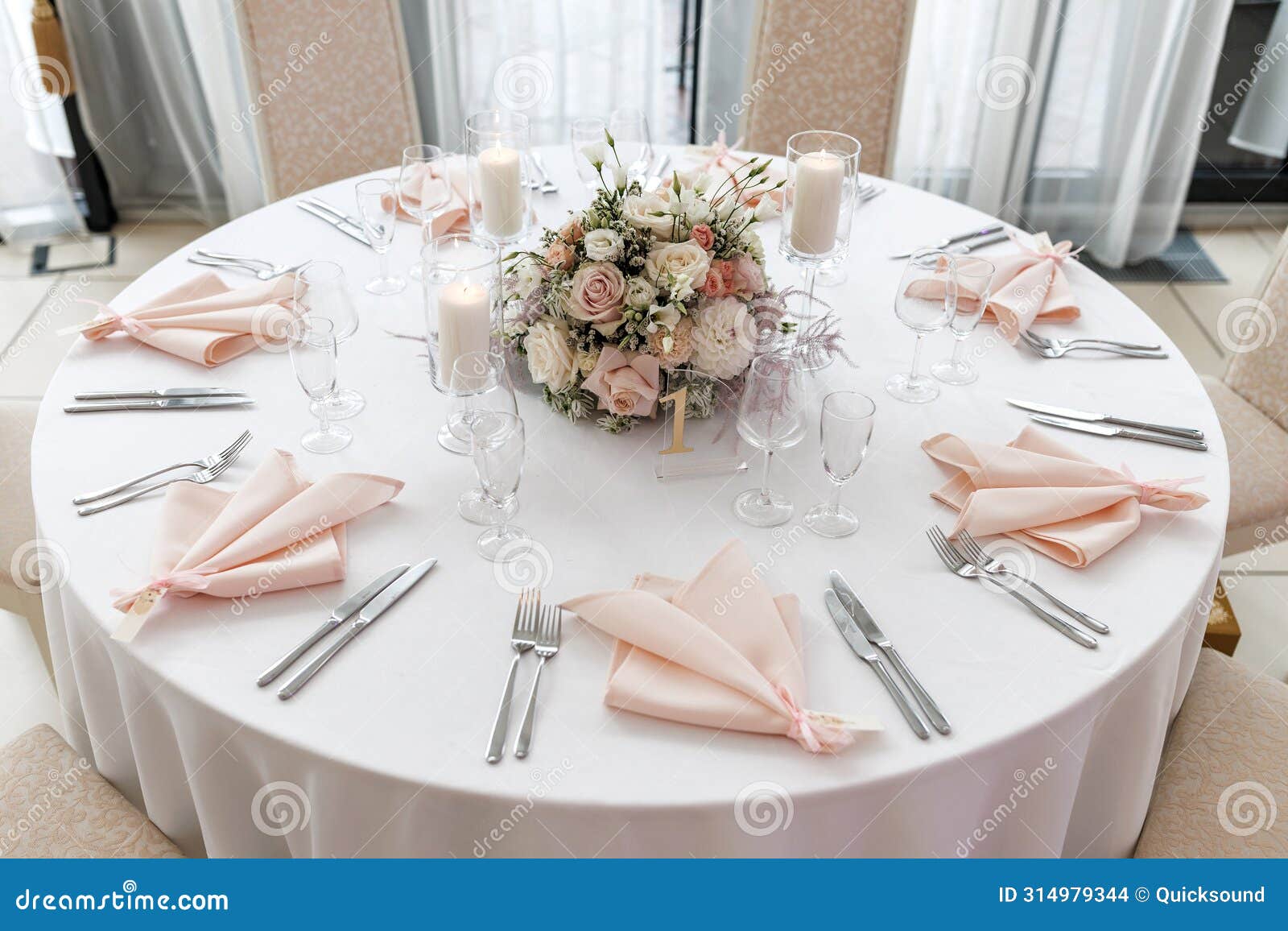 Round table setting stock photo. Image of hall, chic - 314979344