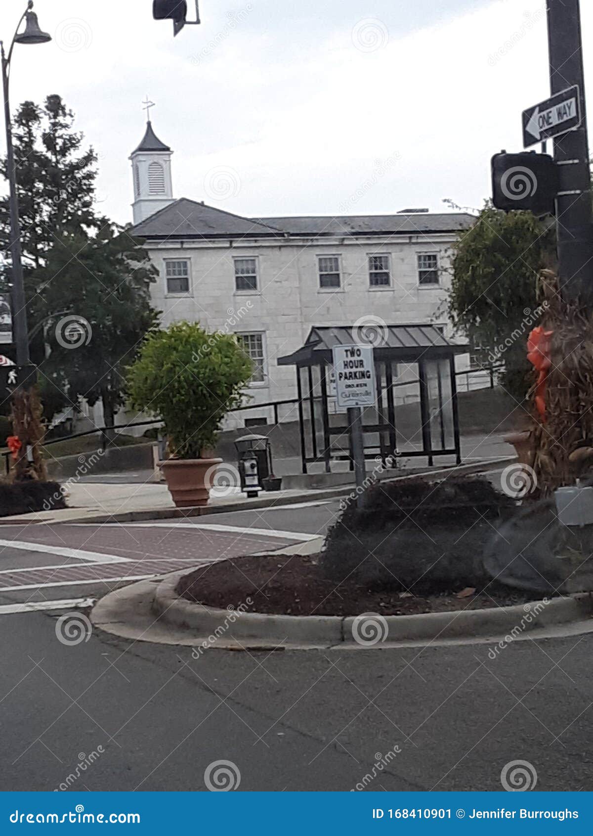 Roundabout stock image. Image of roundabout, guntersville - 168410901