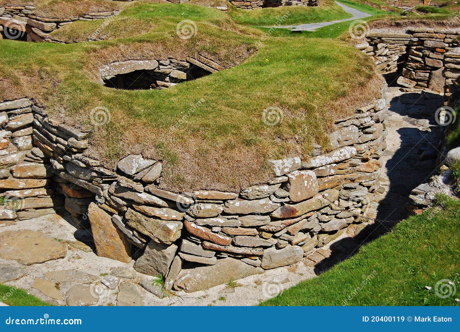 Roundhouse at Skara Brae stock image. Image of hearth - 20400119