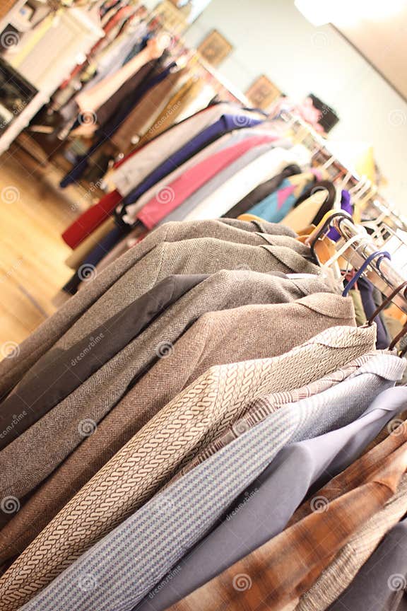 Roupa usada imagem de stock. Imagem de usado, roupa, retro - 21531229