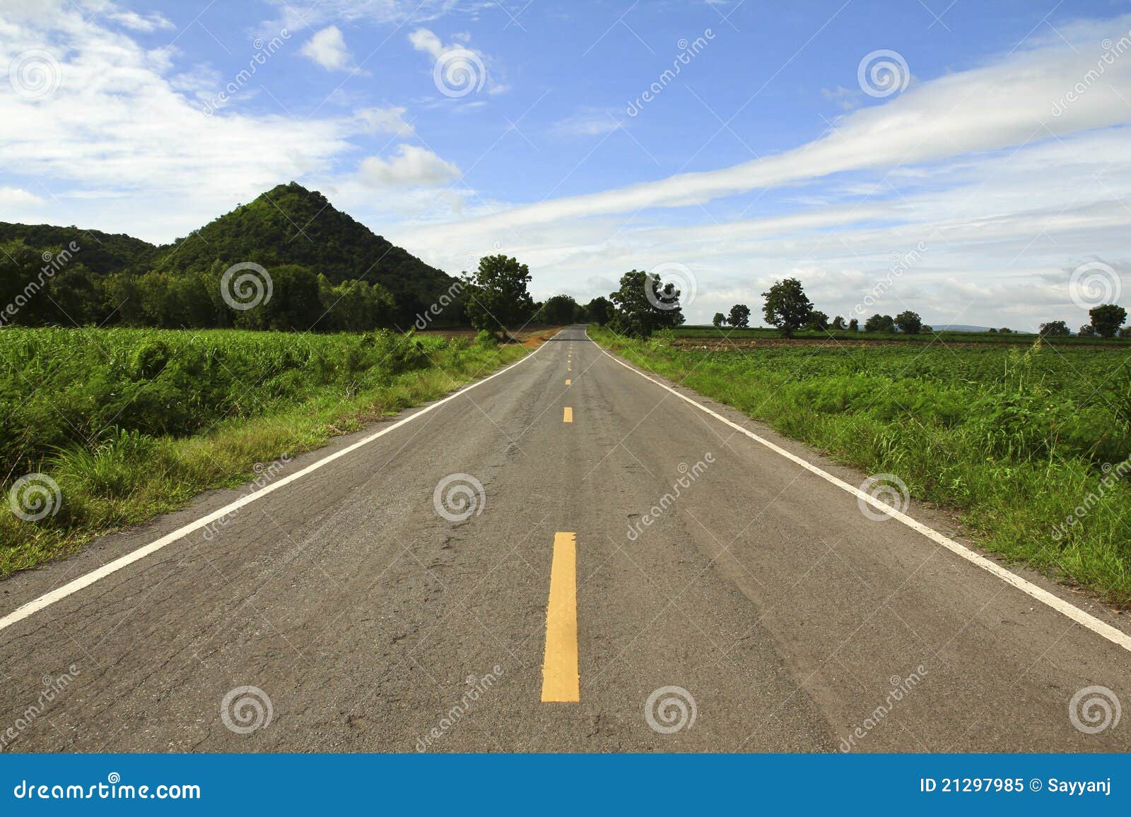 Route image stock. Image du beauté, asphalte, cloudscape - 21297985