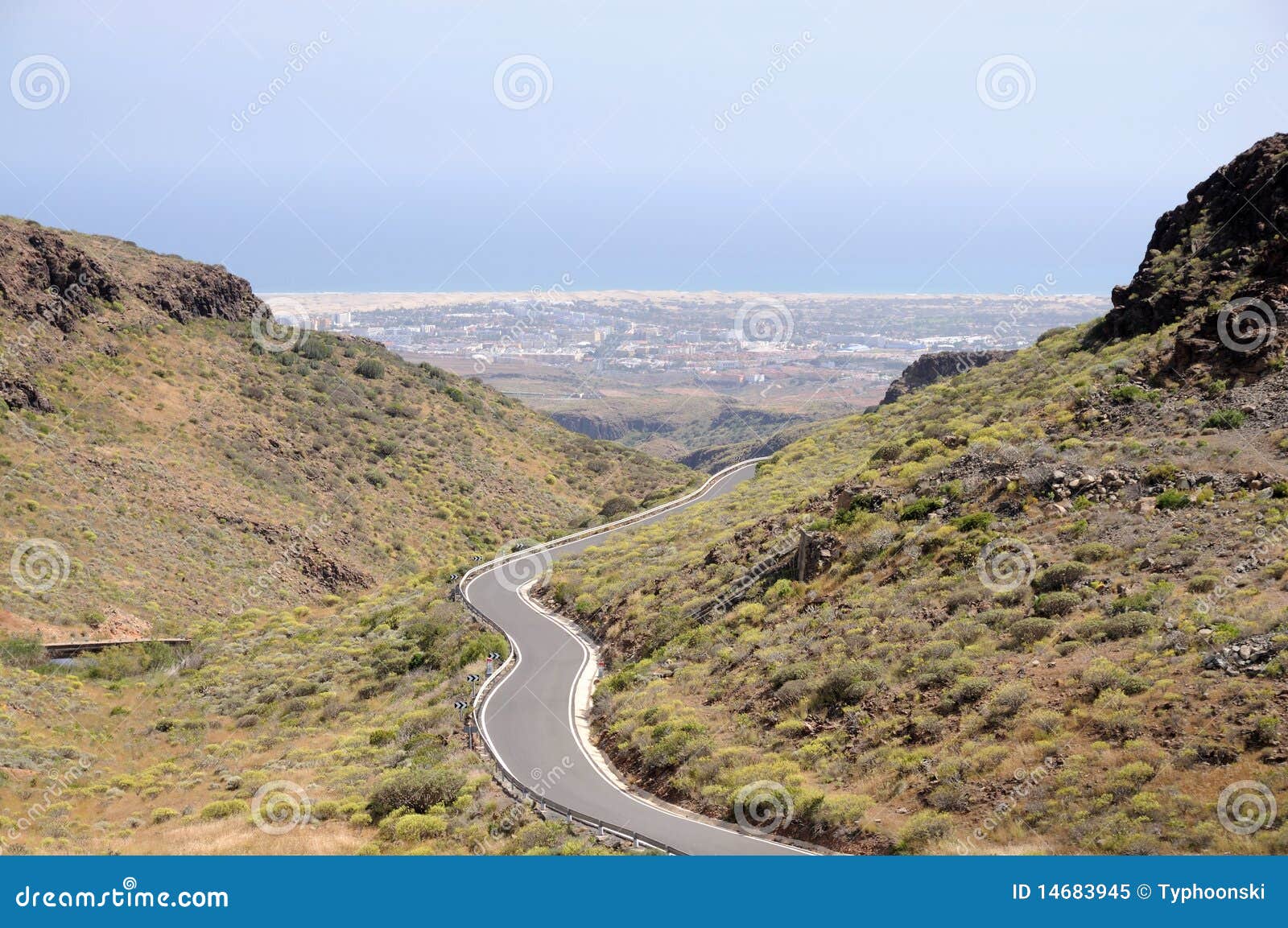 Route De Montagne, Canari Grand Image stock - Image du route, horizon ...