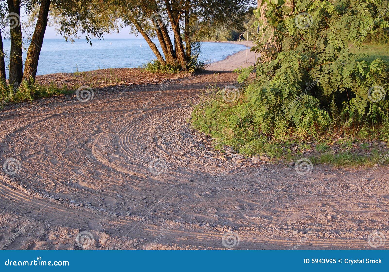 Route de plage image stock. Image du enroulement, vent - 5943995