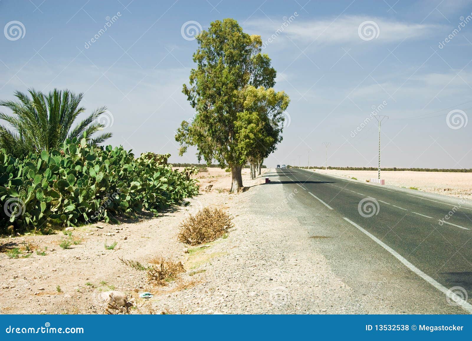 Route vers Agadir photo stock. Image du voyage, passage - 13532538