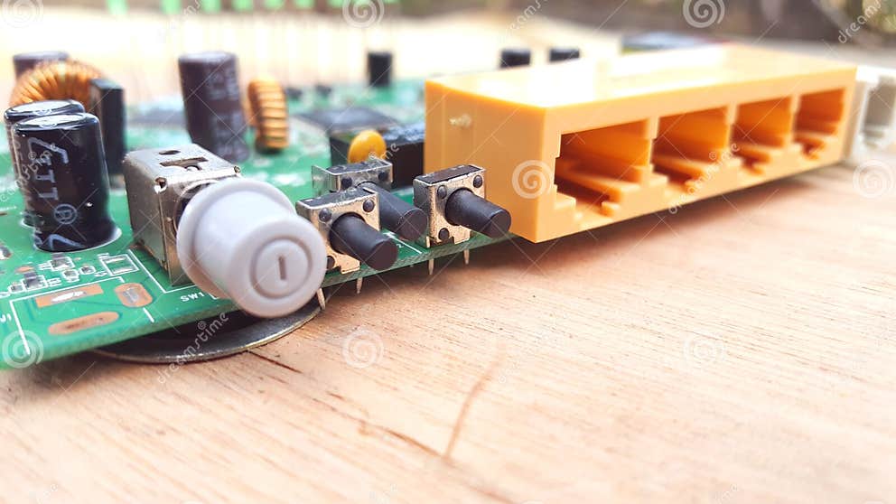 The Router Board is Open, One of the Wireless Technologies Editorial ...