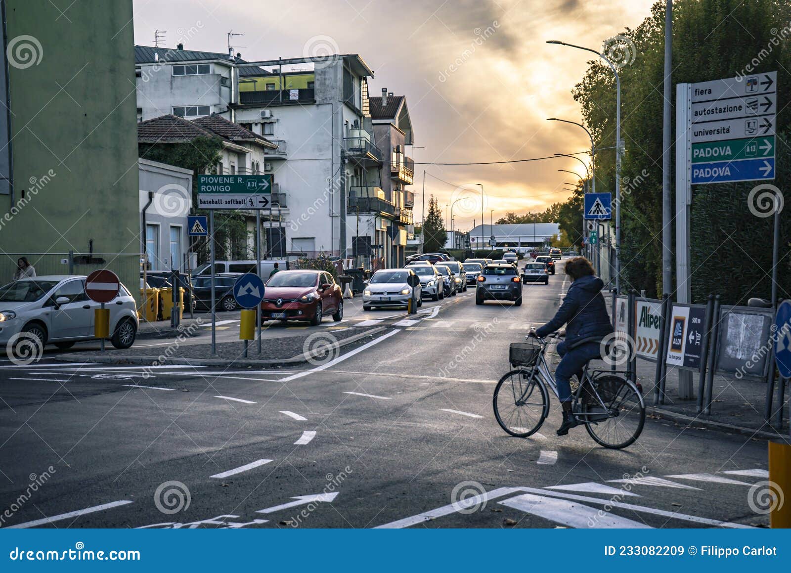 Busy Roundabout Intersection Editorial Stock Image - Image of cross ...