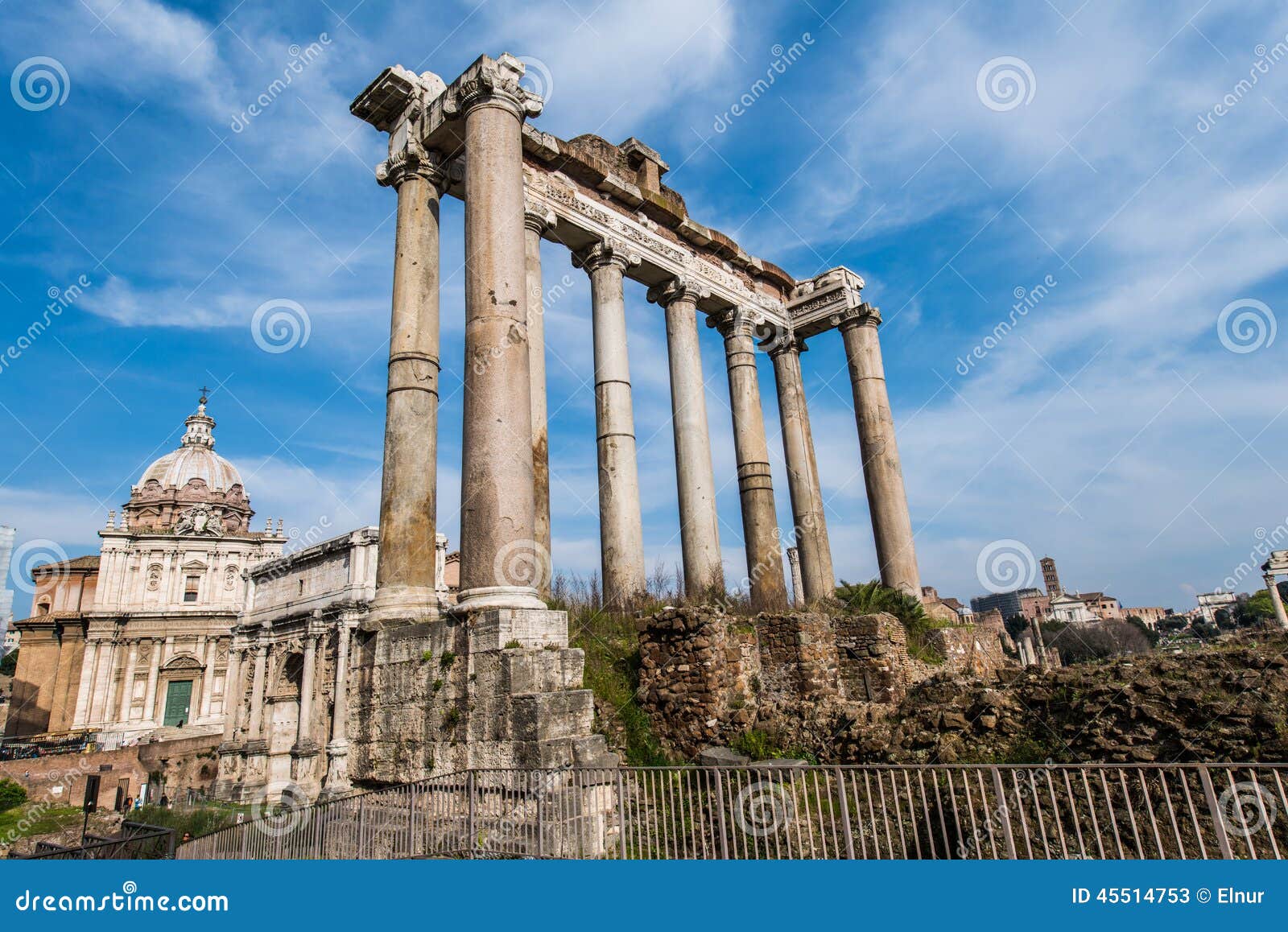 Rovine a Roma antica immagine stock. Immagine di storia - 45514753