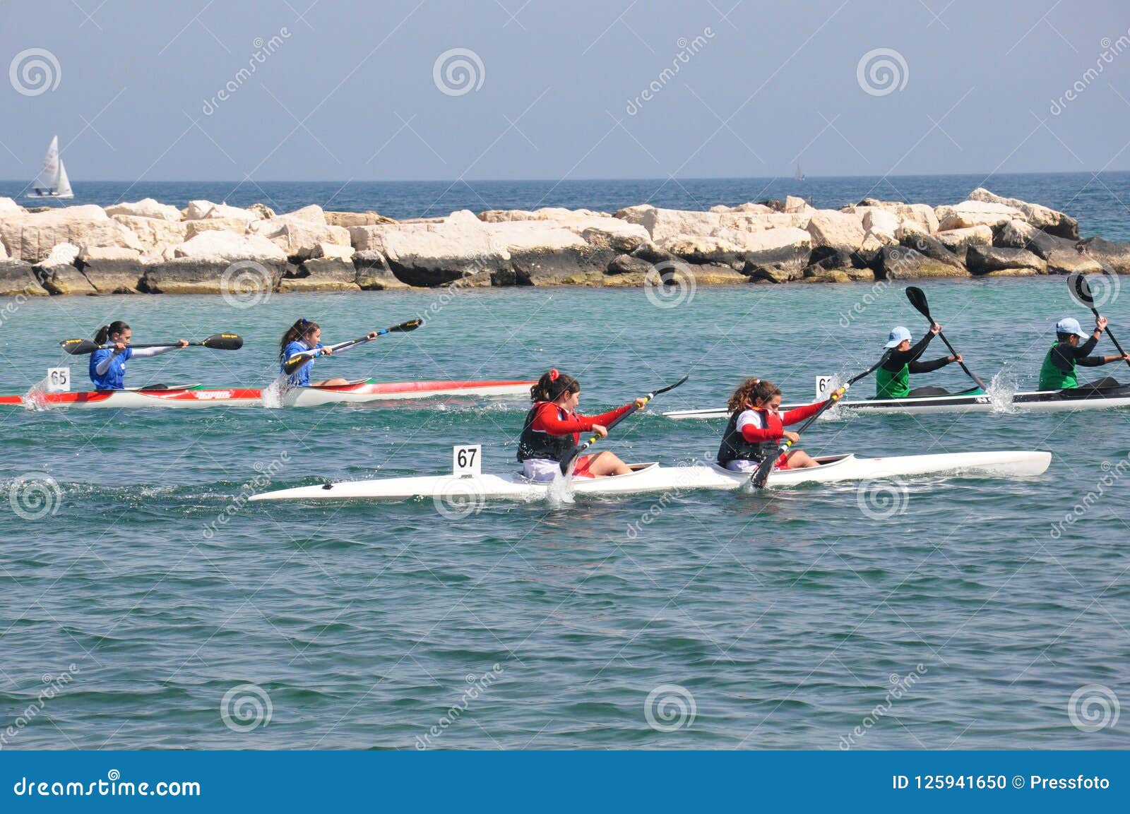 Row Boat Event in Bari, Italy Editorial Image - Image of muscles ...