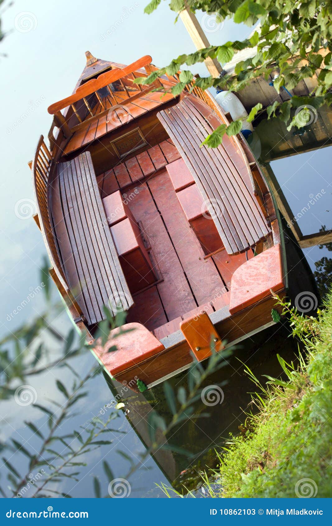 Row boat on the river stock image. Image of reflections - 10862103
