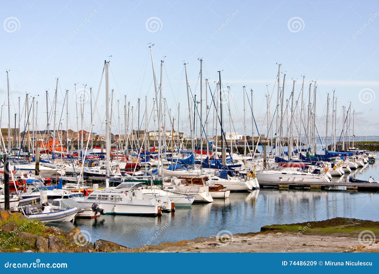 Row of Boats, Howth Harbour, Ireland Editorial Stock Image - Image of ...