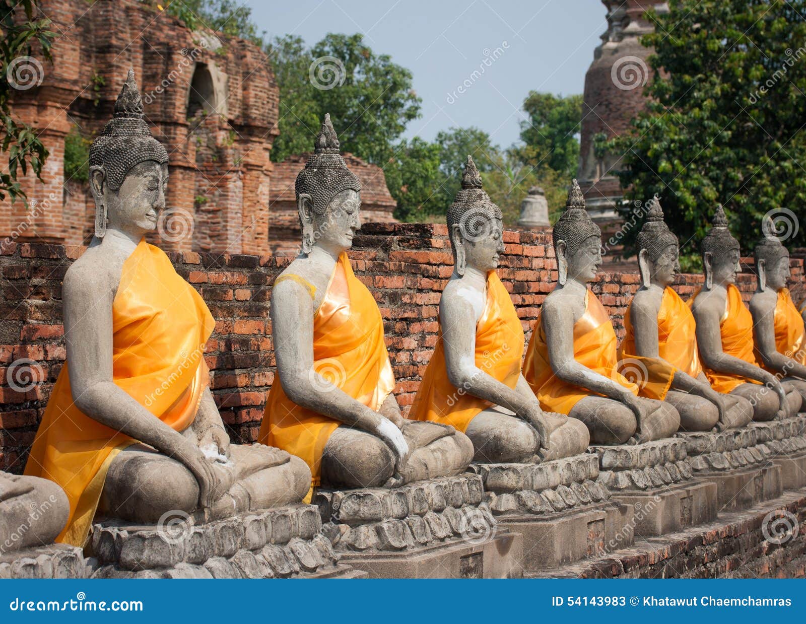 Row of Buddha statues stock image. Image of reap, buddhism - 54143983