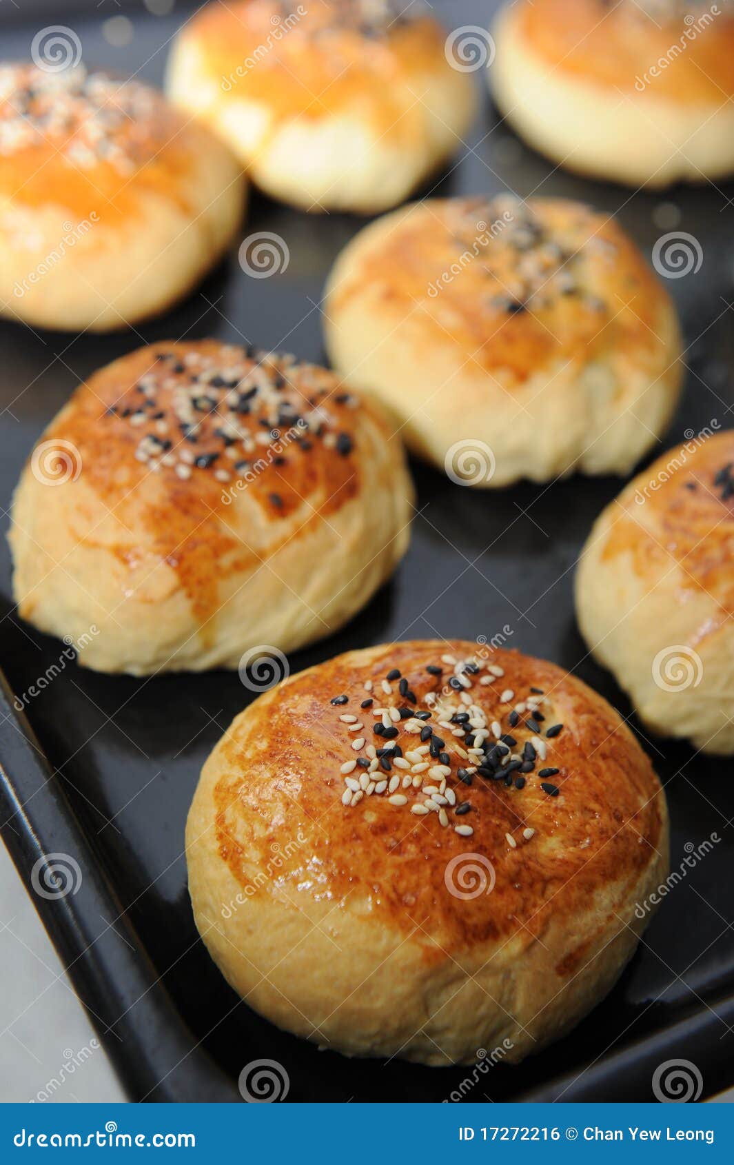 Row of Freshly Baked Bread Bun Stock Photo - Image of food, sesame ...