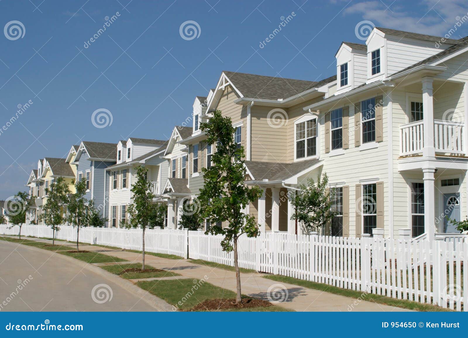 Row of Suburban Townhouses stock photo. Image of house - 954650