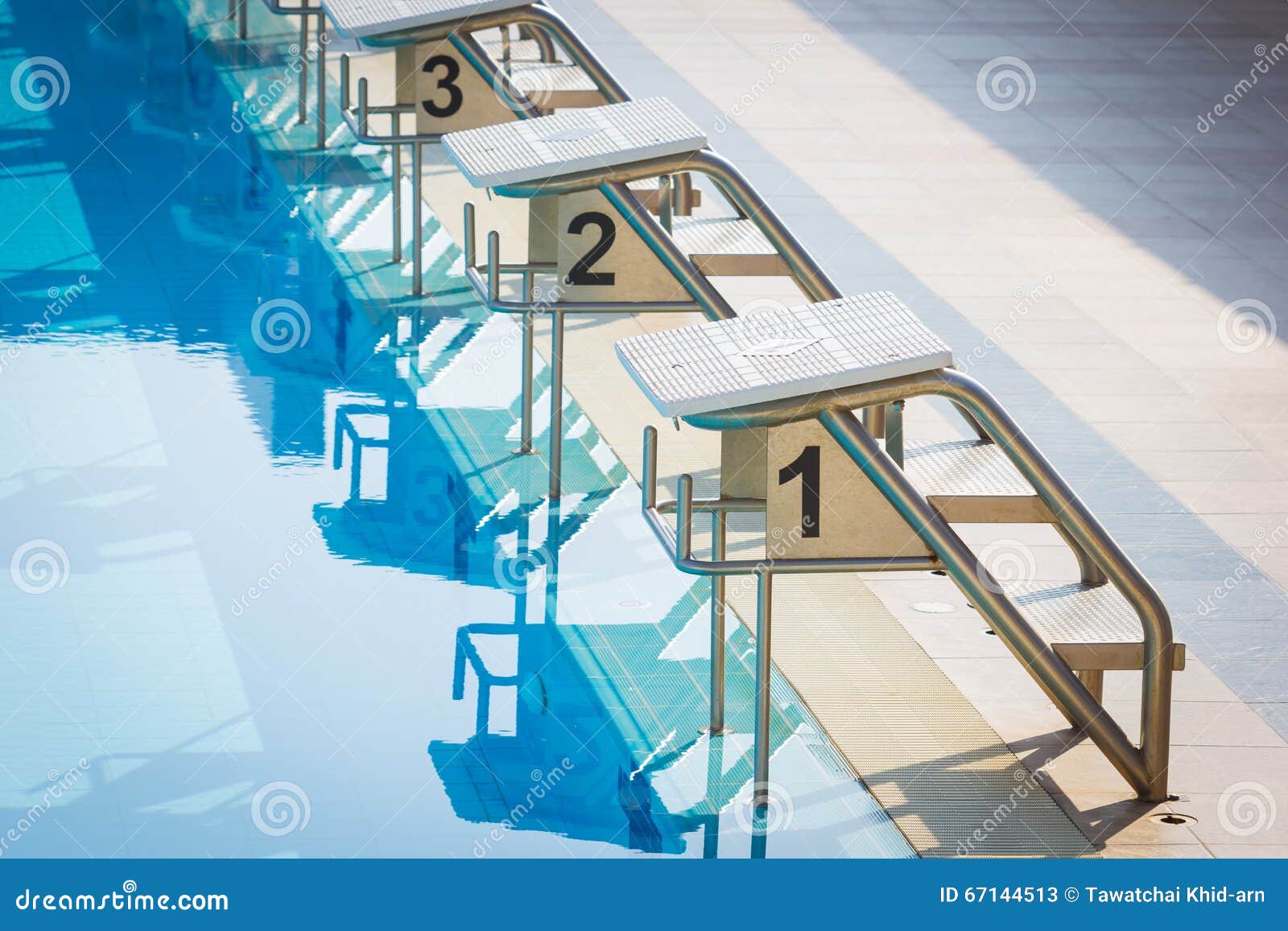 205 Pool Lane Edge Stock Photos - Free & Royalty-Free Stock Photos from ...