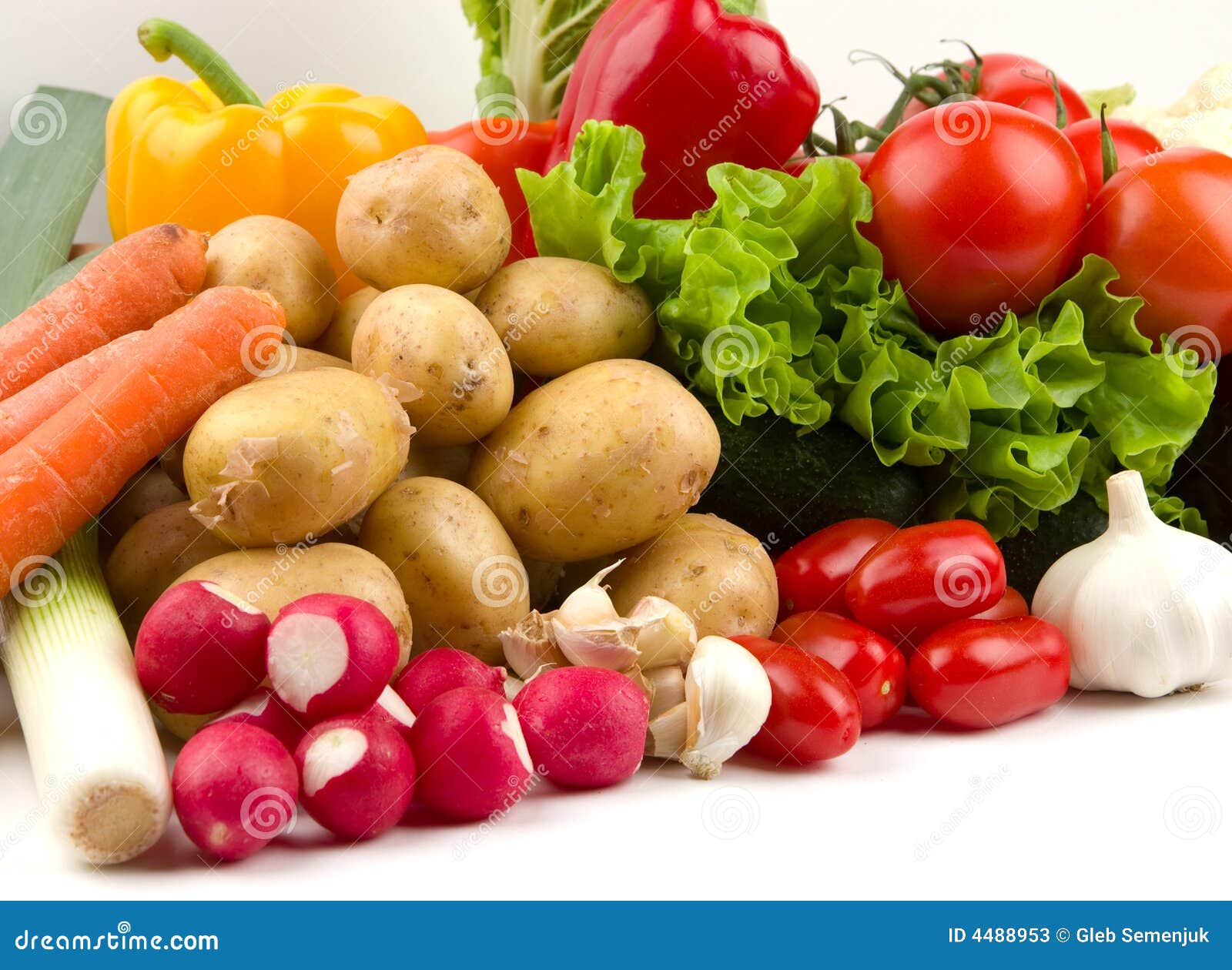 Row of vegetables stock image. Image of cucumber, onion - 4488953