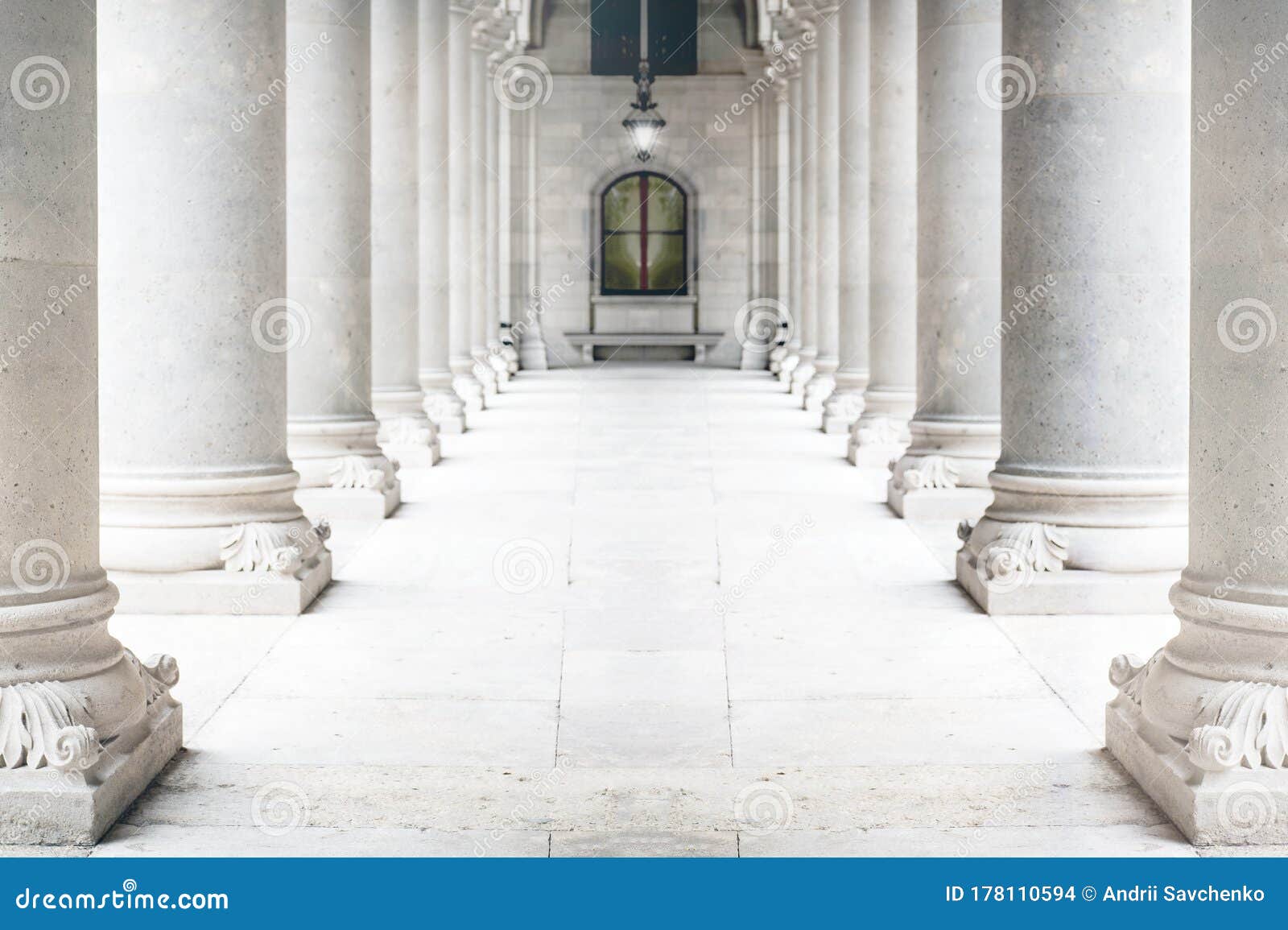 Row of White Marble Columns Stock Photo - Image of judgment, democracy ...