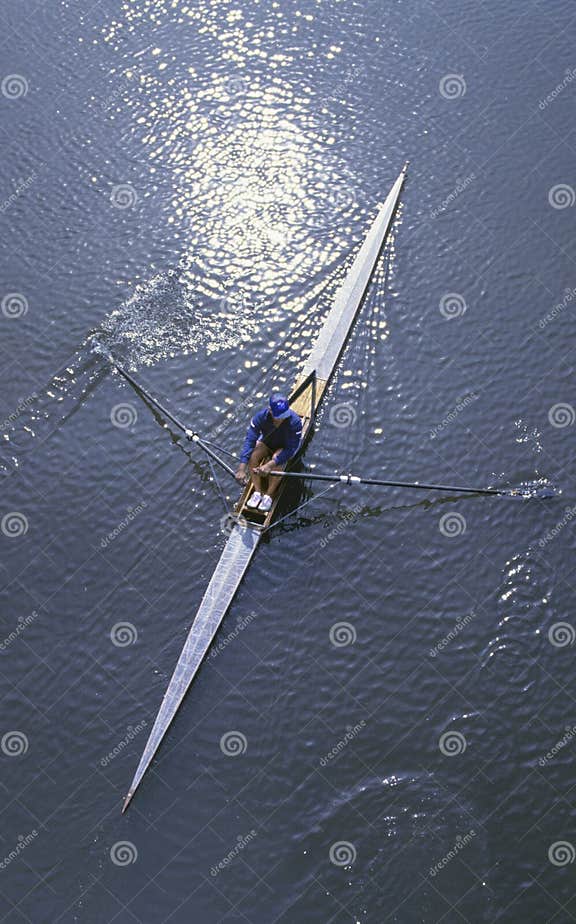 Rowing stock image. Image of boat, ripples, competing - 2940285