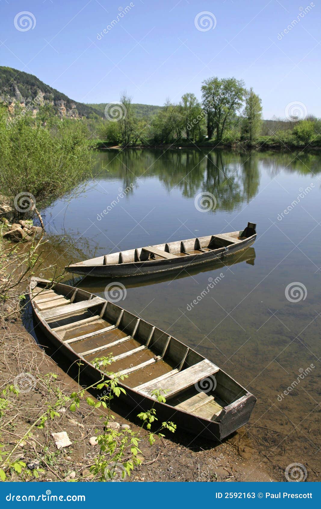 Rowing Boats Moored Picture. Image: 2592163