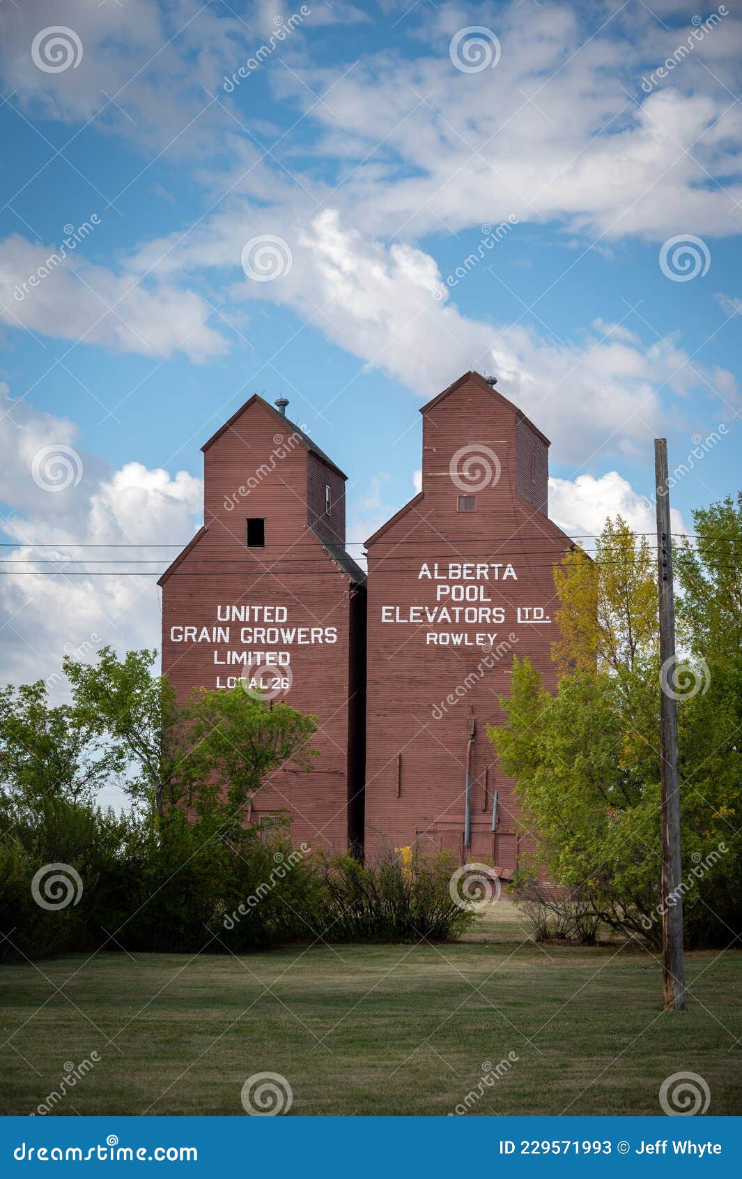 Grain elevators Rowley editorial stock photo. Image of ghost - 229571993