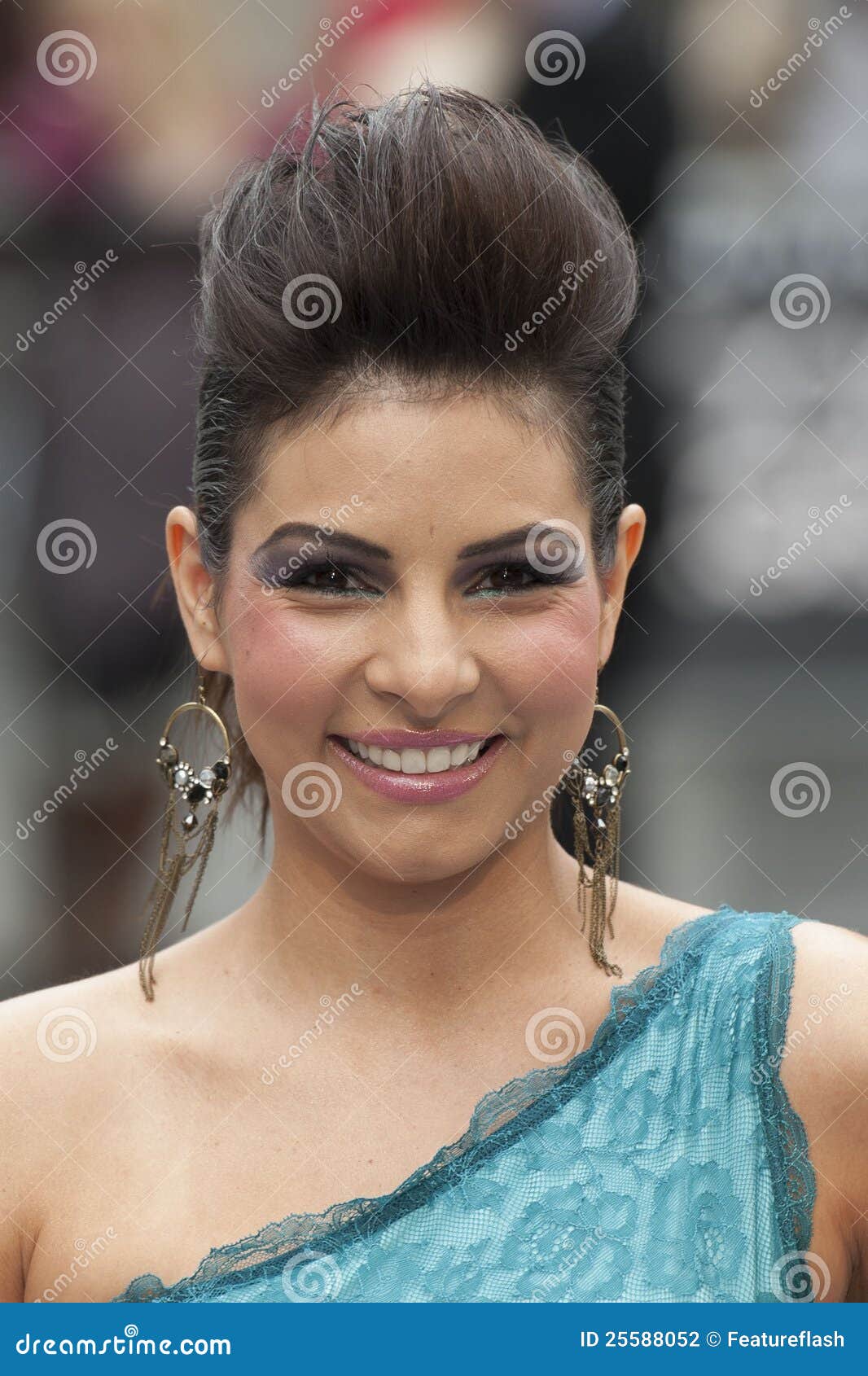 Roxanne Pallett editorial photography. Image of burchell - 25588052