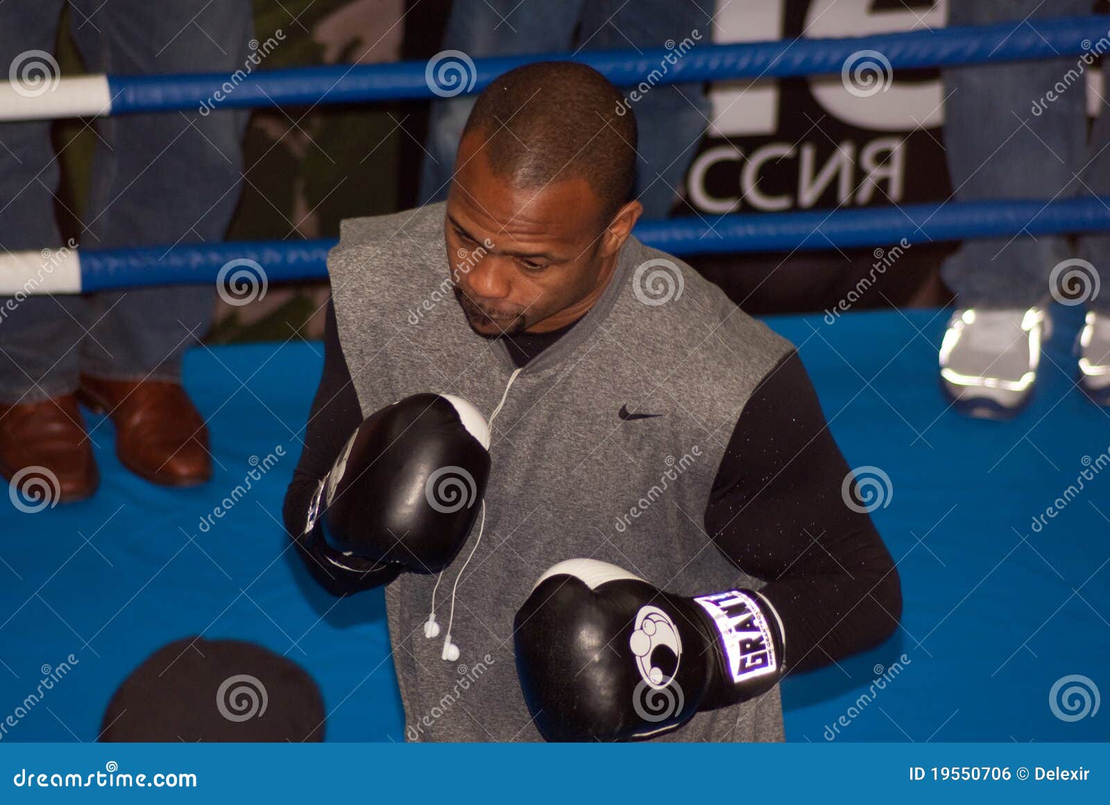 Roy Jones in Moscow editorial photo. Image of sportsman - 19550706