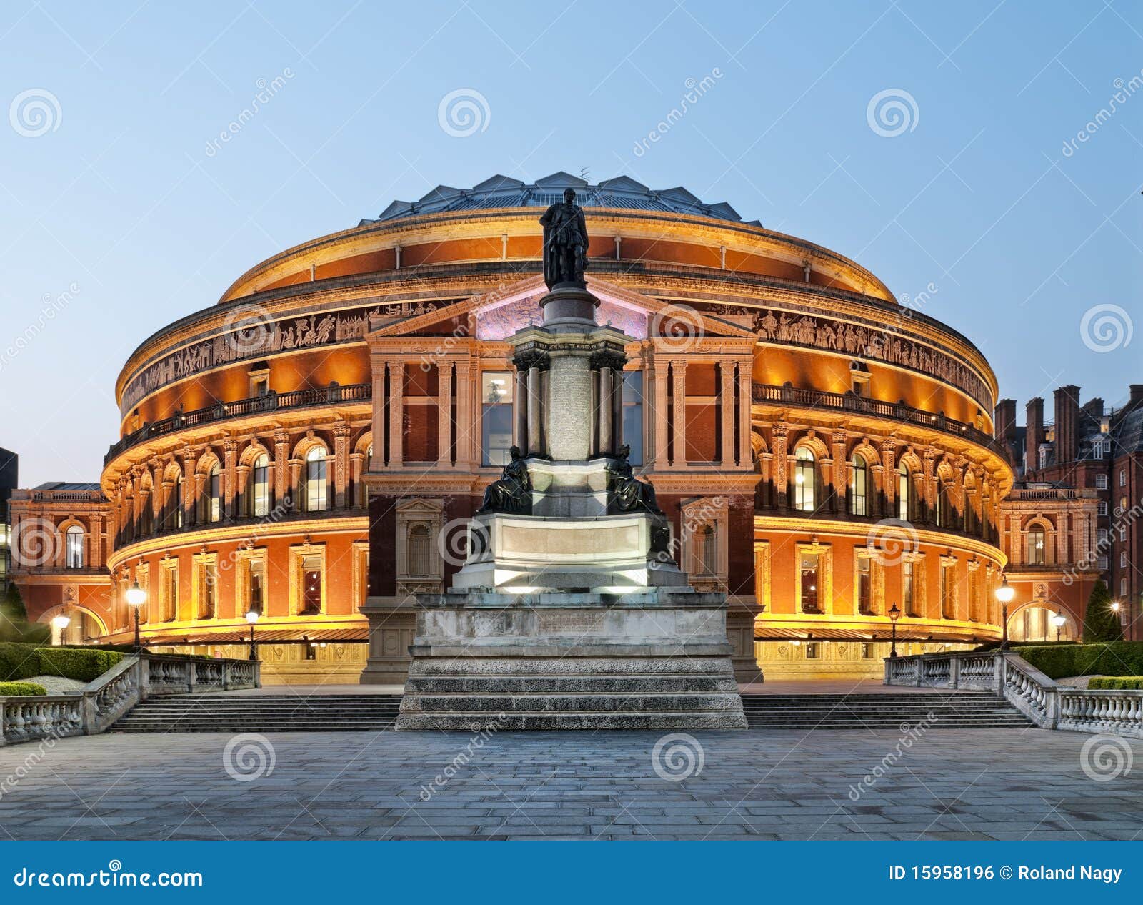 Royal Albert Hall stock photo. Image of hall, landmark - 15958196