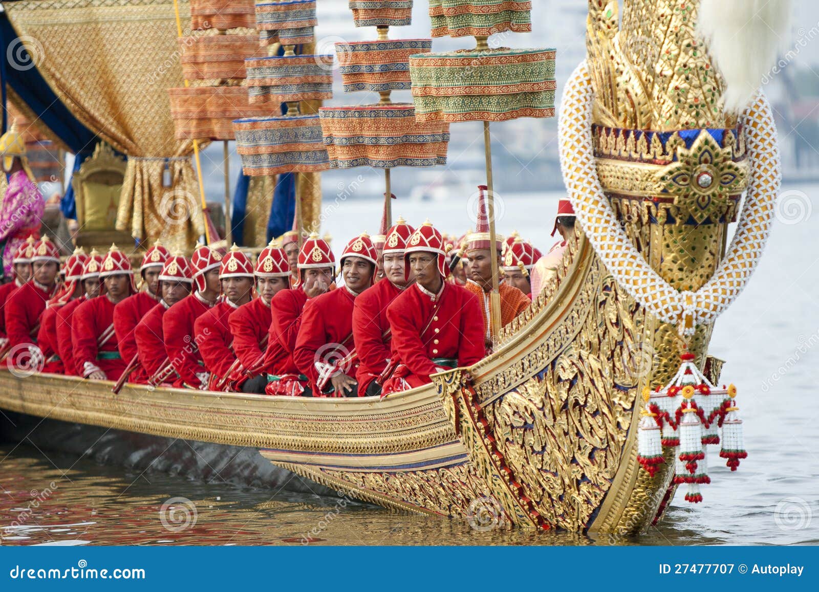 The Royal Barge Procession editorial photography. Image of bangkok ...