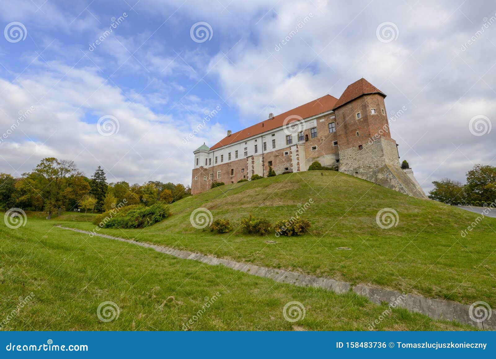 The Royal Castle in Sandomierz Stock Photo - Image of swietokrzyskie ... The Royal Castle in Sandomierz Stock Photo - Image of swietokrzyskie ...