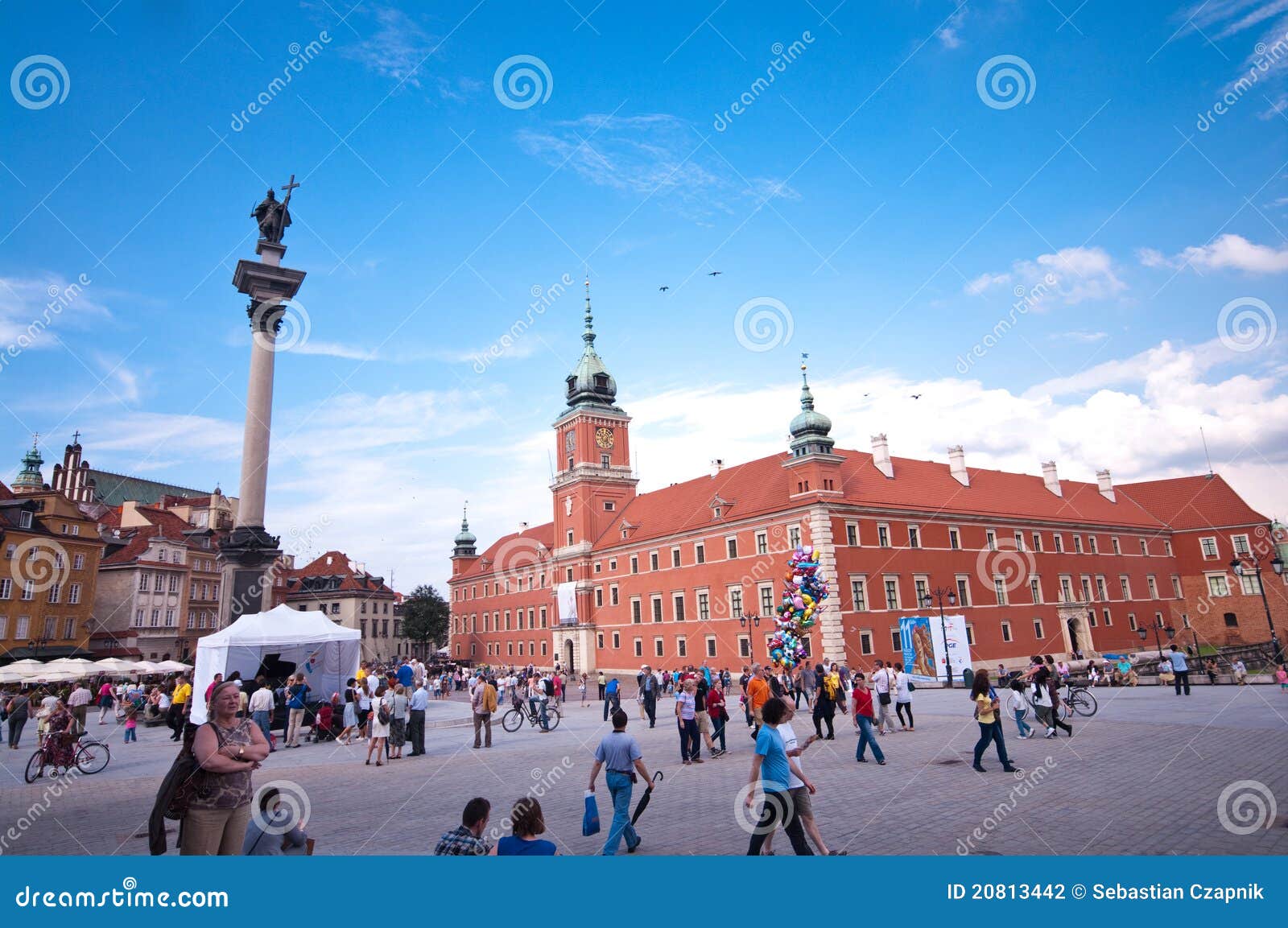 Royal Castle in Warsaw editorial photography. Image of blue - 20813442