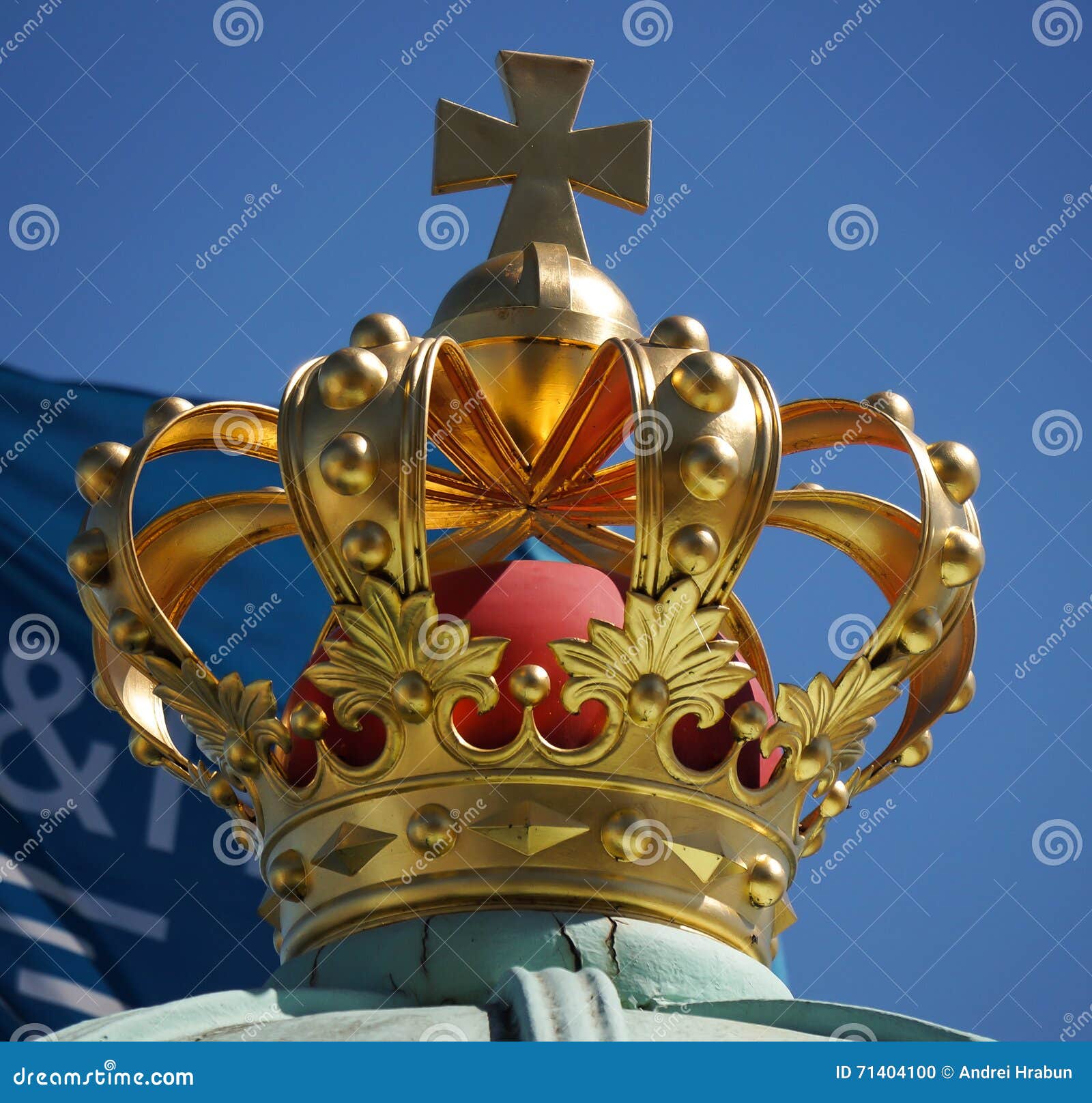 Royal Danish Crown Stock Photography | CartoonDealer.com #71404100