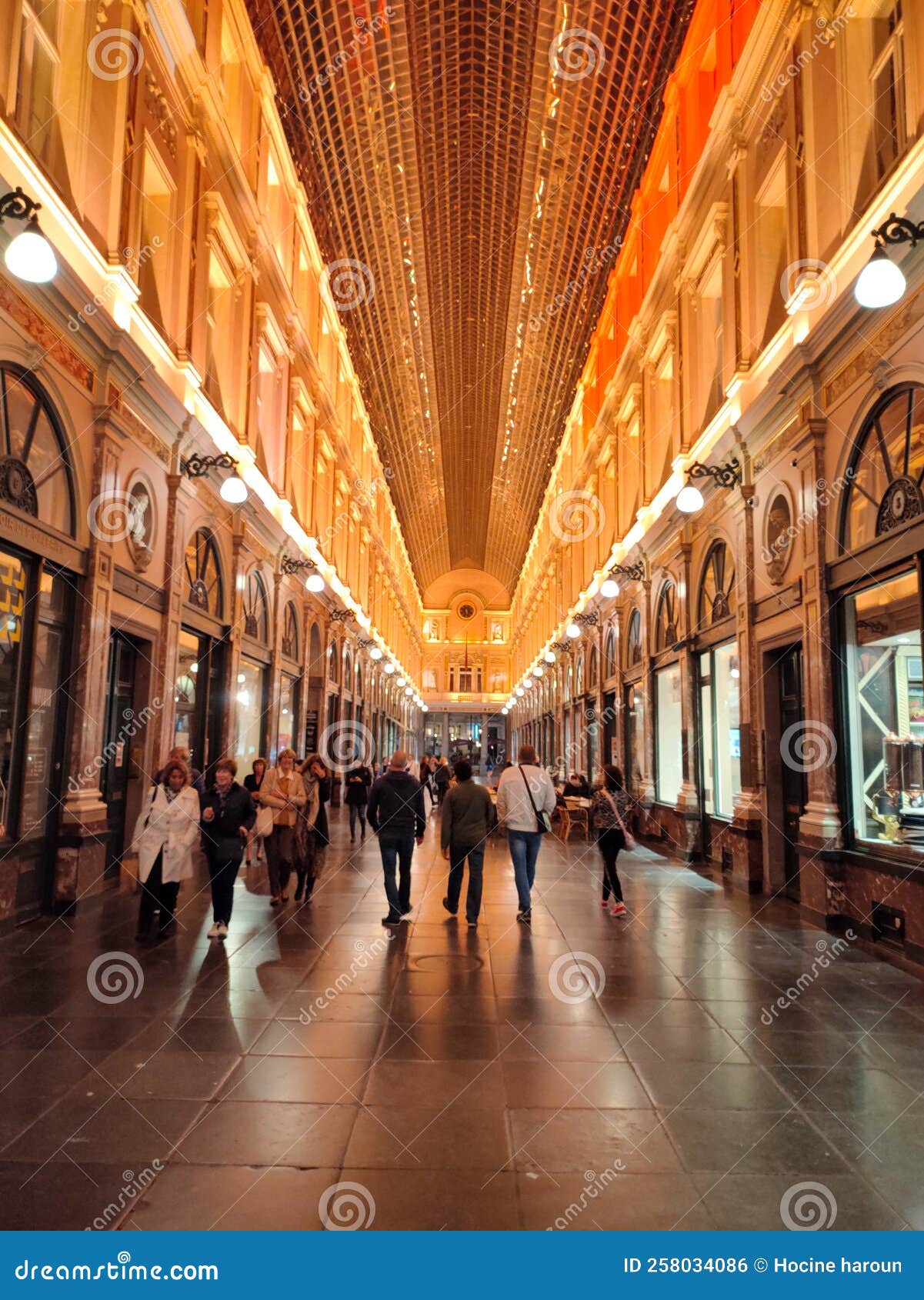 Royal Galleries in Brussels Editorial Photo - Image of downtown, famous ...