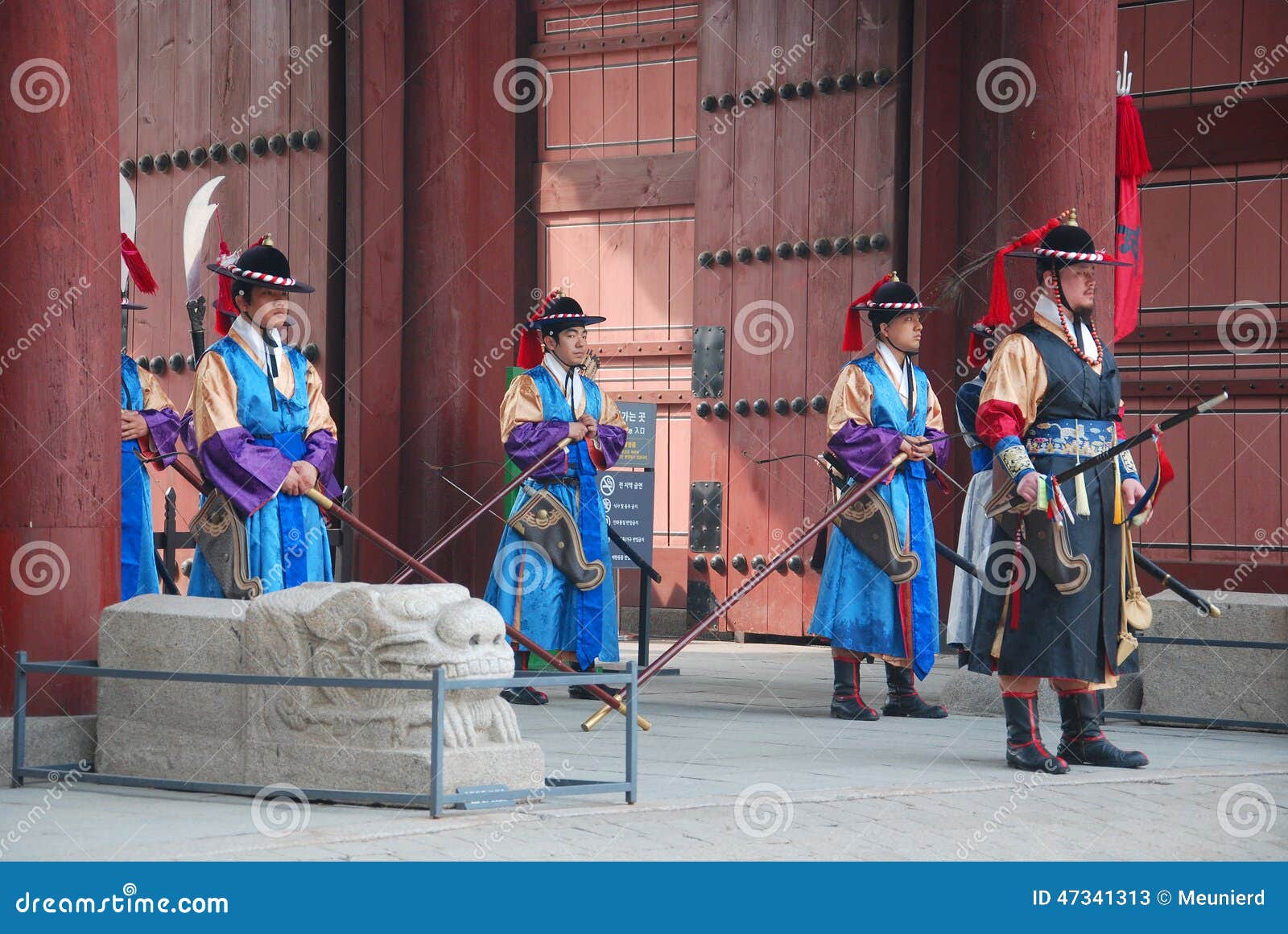 Royal Guard-Changing editorial stock photo. Image of guardian - 47341313 Royal Guard-Changing editorial stock photo. Image of guardian - 47341313