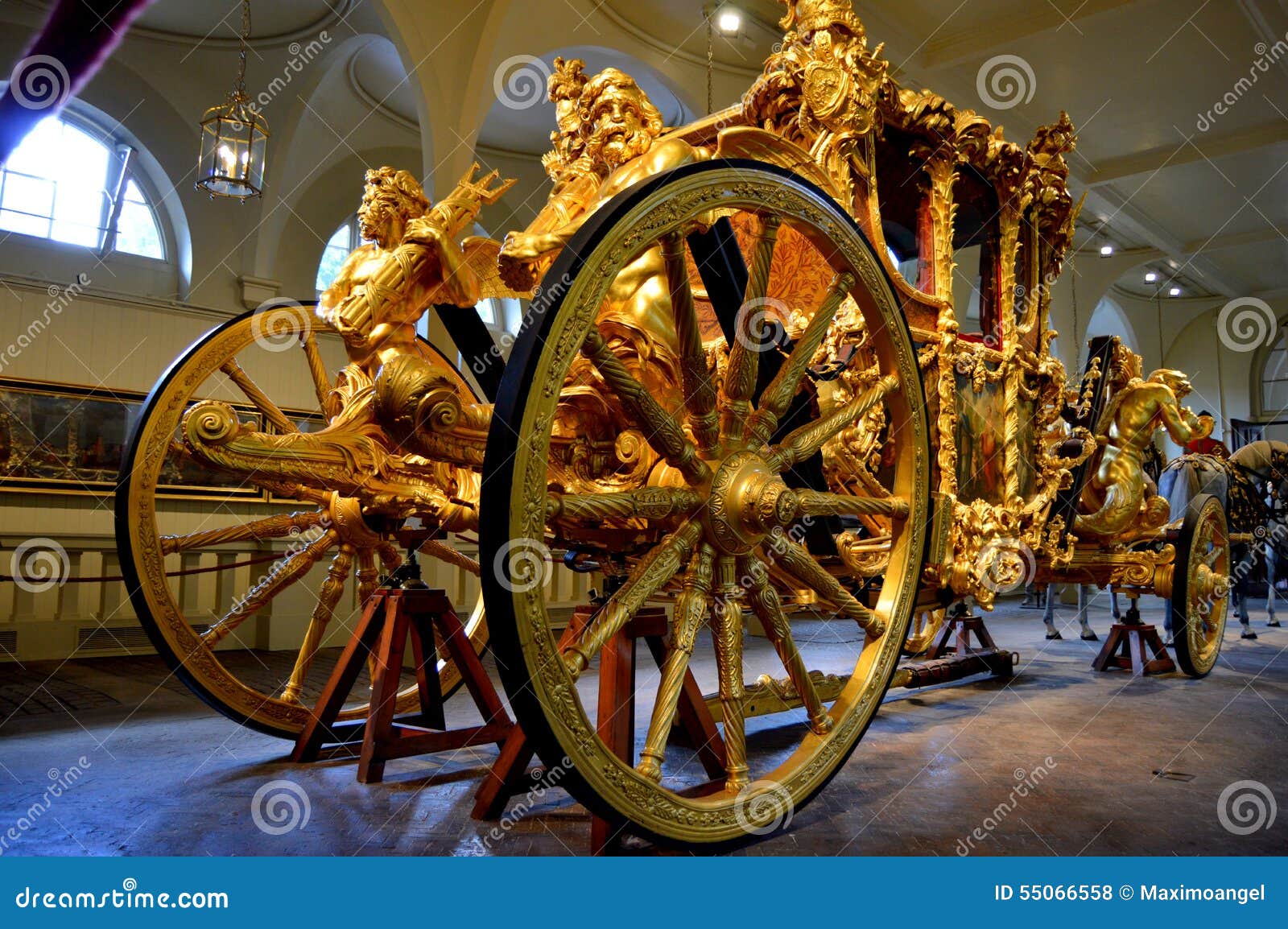 Royal Mews, London, UK editorial stock photo. Image of crown - 55066558