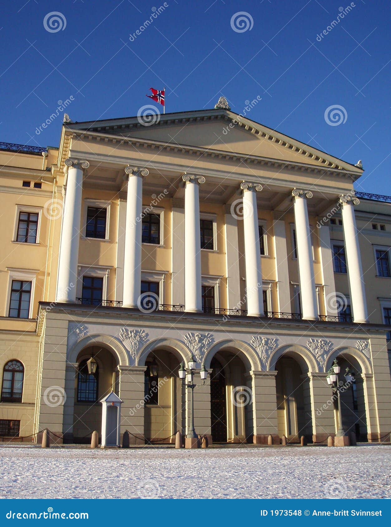 The Royal Palace, Norway stock photo. Image of power, monarchy - 1973548