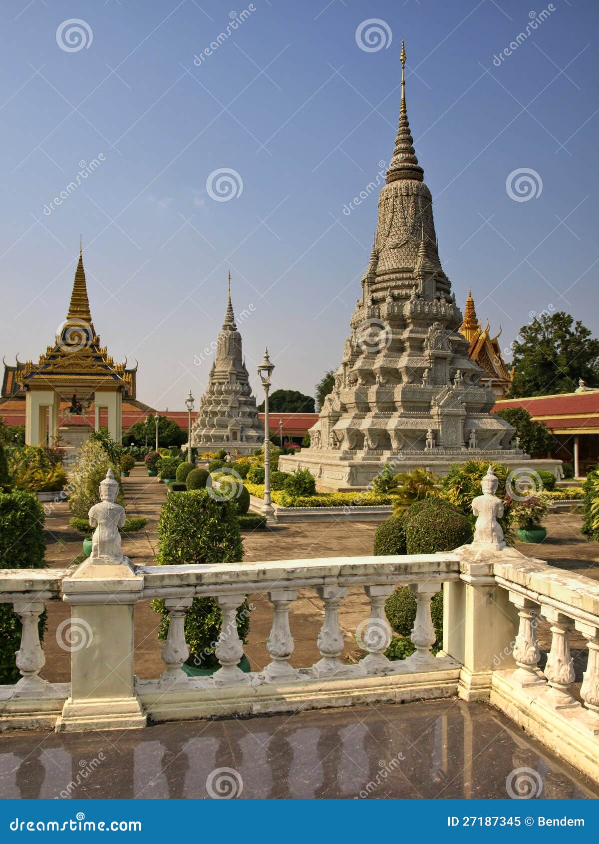 Royal Palace, Stupa, Cambodia Stock Image - Image of palace, grey: 27187345