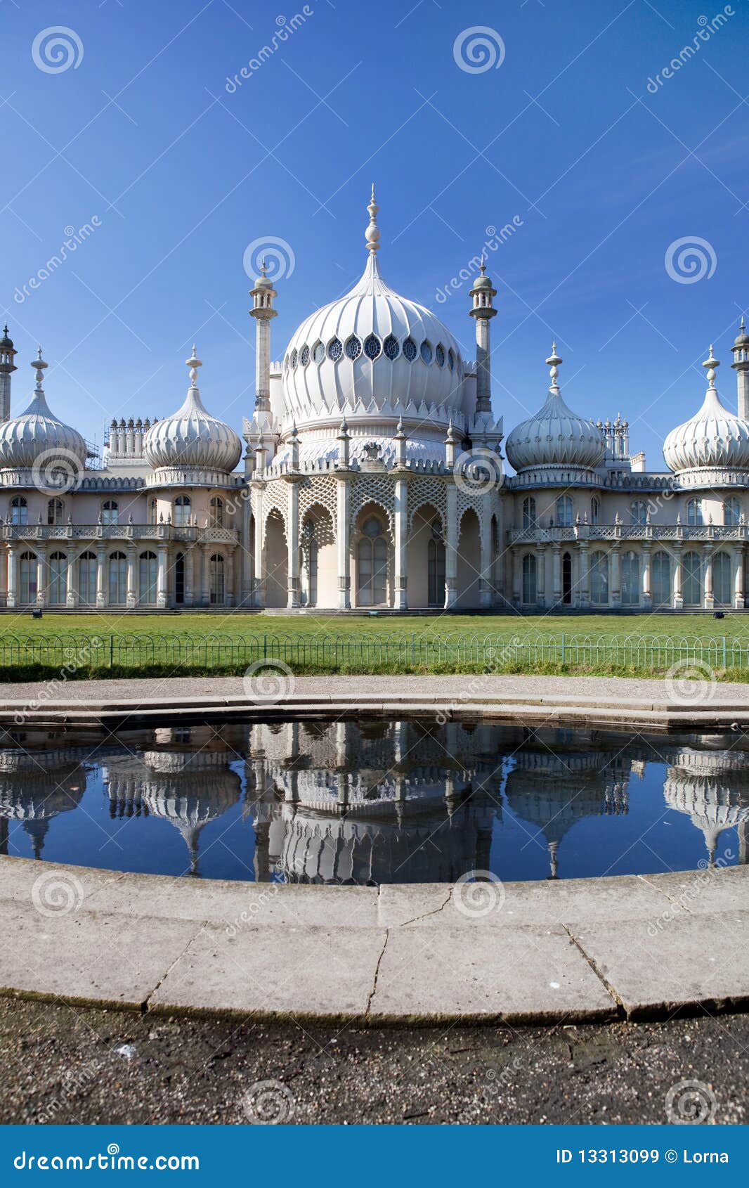Royal Pavilion in Brighton in England Stock Image - Image of majestic ...