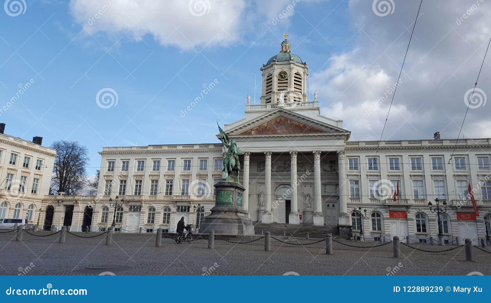 Royal Square in Brussels editorial stock image. Image of royal - 122889239
