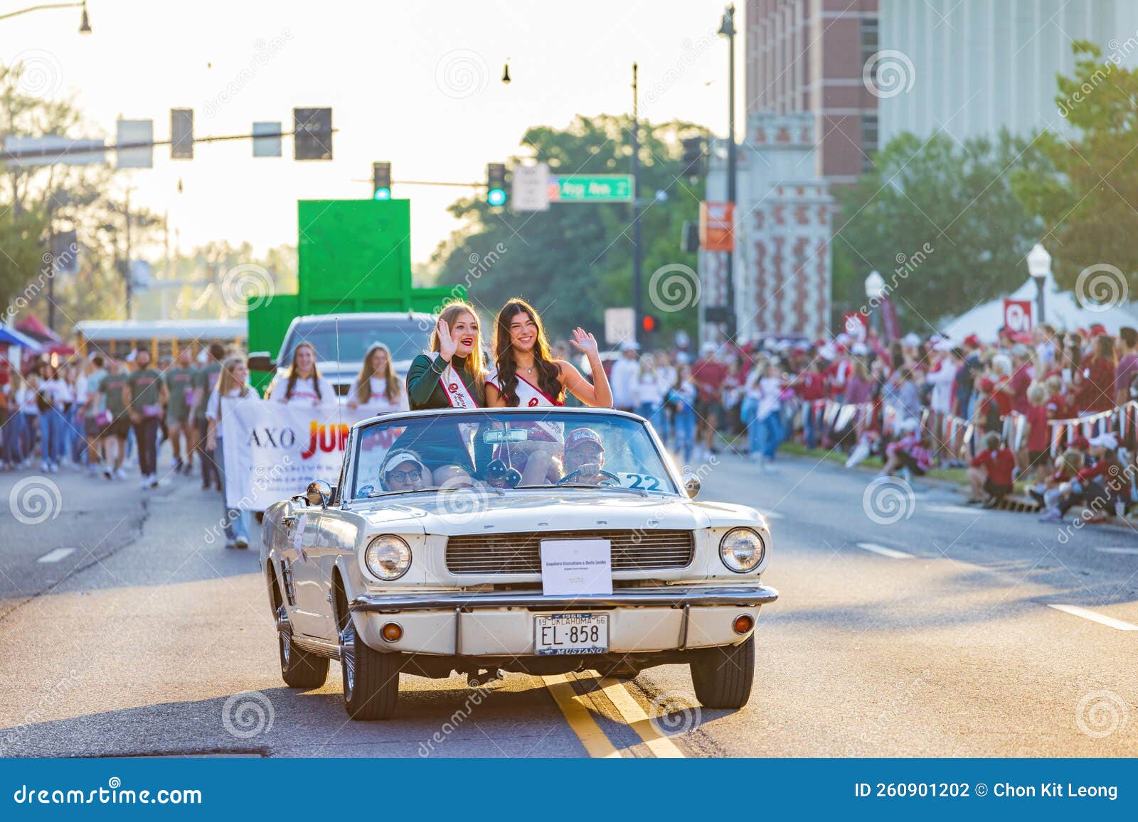 Royalty Student in Homecoming Parade Editorial Photography - Image of ...