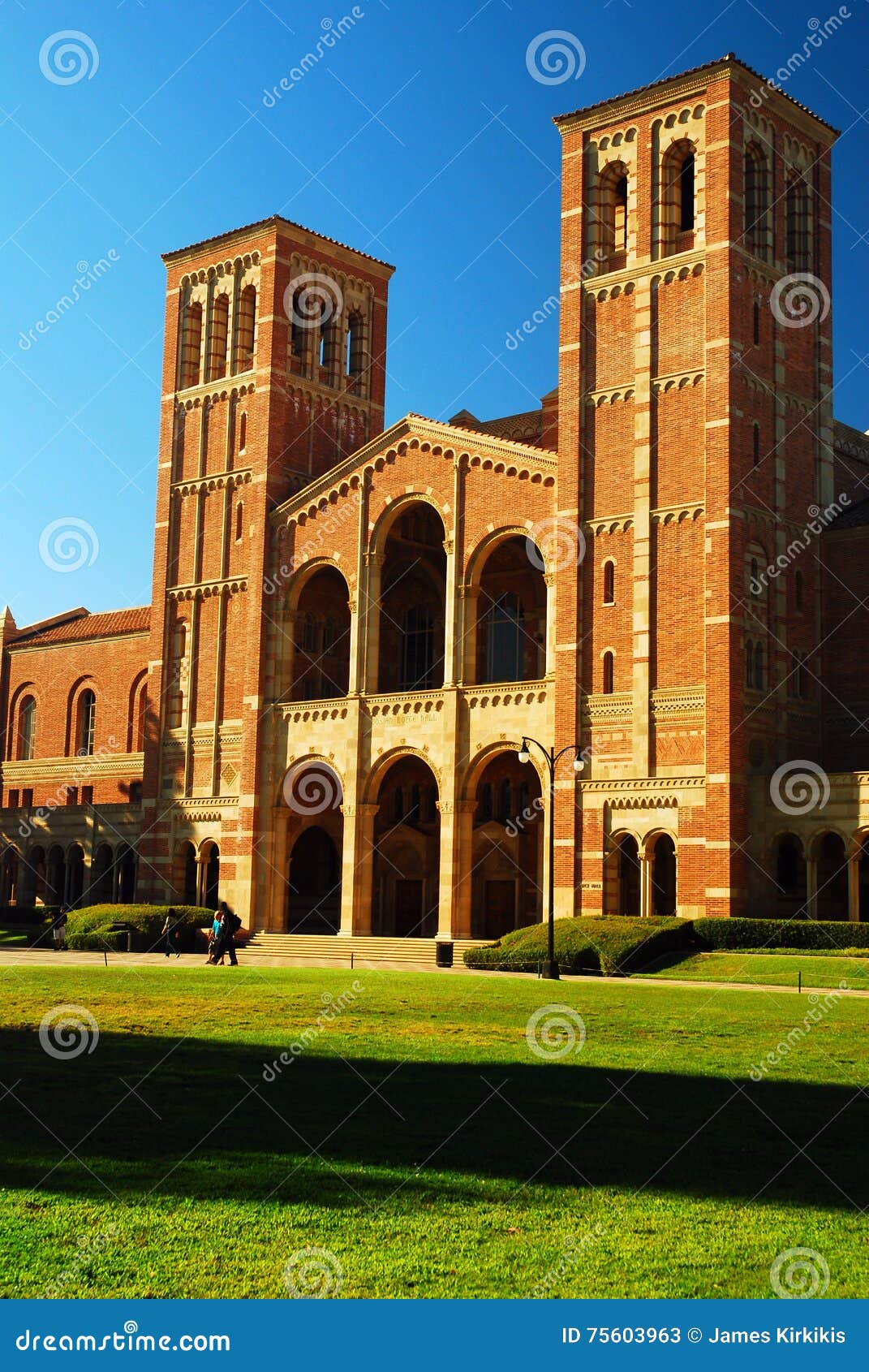 Royce Hall UCLA editorial stock photo. Image of educational - 75603963